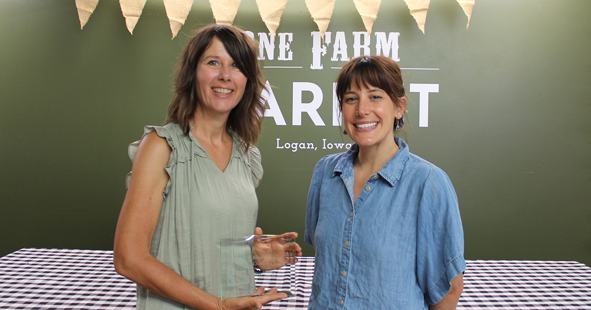 Iowa farmer and business owner receives Rural Community Champion Award ...